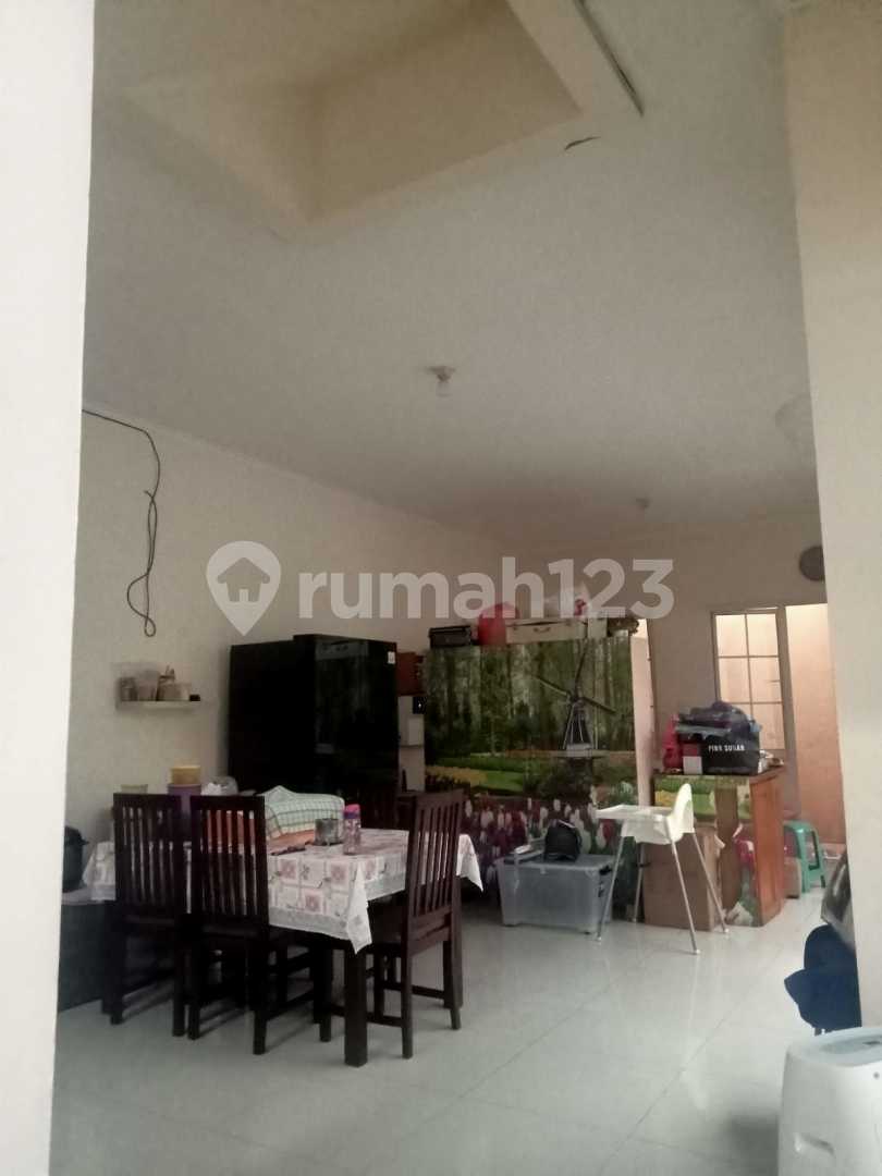 Disewa Ruko 3lt Sudah Tersekat di Sedayu Square Cengkareng Jakbar ...