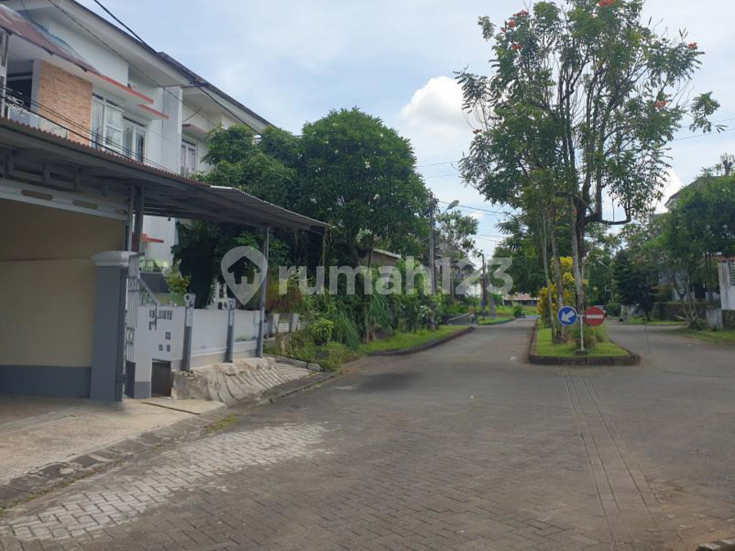 Properti - Mandiri Lelang