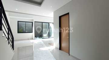 Susy Liu - Agen Properti | Rumah123.com