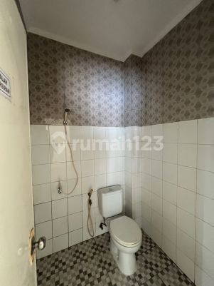 V Stp Disewakan Ruko Pasar Modern Uk 4,5X12 | Rumah123