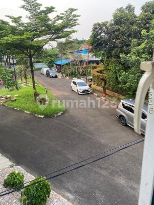 Rumah 2 Lantai Siap Huni Dekat Pasar Segar Graha Raya Bintaro | Rumah123