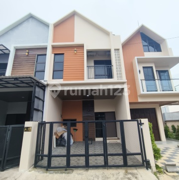 Rumah Mewah 2 Lantai Deket Lrt Tol Bambu Apus | Rumah123