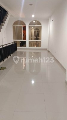 BrandNew Ruko La Riviera PIK2 4,5x12 2 Muka Hadap Danau Strategis ...