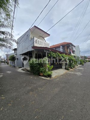 Rumah Dalam Komplek Jalan Lebar Di Pondok Bambu Jakarta Timur | Rumah123