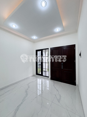 Brand New!! Rumah 3 Lantai American Classic. The Icon Cosmo di Bsd City ...