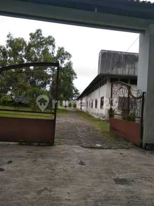 Former Bread Factory in Lengkong Nganjuk Has Ceased Operations for a ...