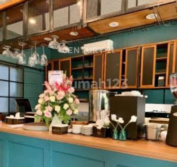 Rumah Lama Ada Resto Cafe di Area Panglima Polim Kebayoran Baru | Rumah123