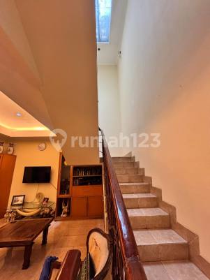 Comfortable and Sturdy House in Gandul Cinere Complex, Close to ...