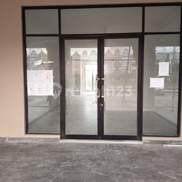 disewa rukan gandeng Marina bay mangrove view 4,5 x 23m PIK 2 | Rumah123