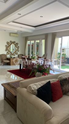 Rumah mewah dalam Komplek Raffles Hills Cibubur semi Furnish | Rumah123