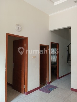 Rumah bagus dan strategis dekat kampus UI Depok | Rumah123