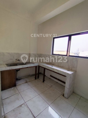 Ruko 4 Lantai Bebas Banjir Akses Mudah di Cempaka Putih R2300 | Rumah123