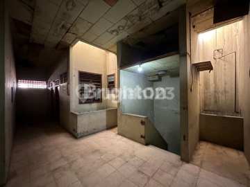 Sewa Ruko Murah 3 Lantai Dekat Matahari Singosaren Solo | Rumah123