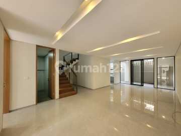 3 Unit Lagi! Rumah Baru Setraduta Mulai Dari Rp 4,7 M | Rumah123