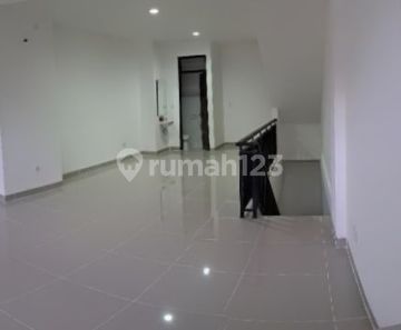 Disewakan Ruko Euro Asia Full Furnished 3,5 Lantai | Rumah123