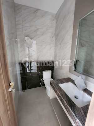 Dijaul Rumah Mewah Plus Private Lift - Woodland Citraland | Rumah123