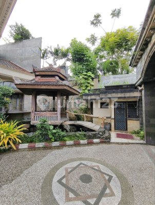 RUMAH LUAS VIEW GOLF LOKASI ARAYA GOLF MALANG | Rumah123