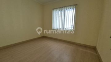 Azalea Gading Serpong, Type 8x17, rumah rapi siap masuk | Rumah123