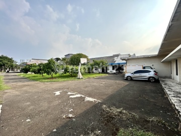 Tanah Komersial Tebet Raya Dibawah NJOP, Luas 1 Hektare (1 Ha) 10.000 ...