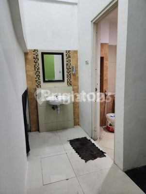 Ruko 4 lantai Komplek Ruko RMI Cocok buat Kantor Ngagel Bratang Nginden ...