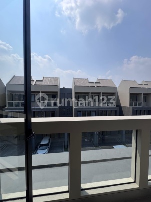 Dijual Ruko Delrey Business Townhouse 3 Lantai di Bsd City Dekat Ipeka ...