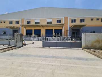 Gudang Standard Factory Building Full Loading Dock Delta Silicon3 ...