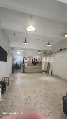 Ruko 4½ Karawaci Office Park ( Pinangsia ) Hadap Jalan Raya , 3 Lantai ...