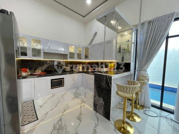 Dijual Rumah Mewah Siap Huni di Serpong Ada Kolam Renang | Rumah123
