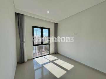 Rumah Semi Villa Taman Luas di Hang Tuah | Rumah123