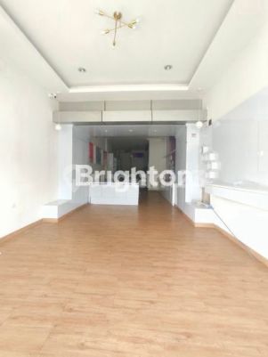 RUKO PIK GOLF ISLAND SUDAH RENOVASI EXTENSION 4,5x15 | Rumah123