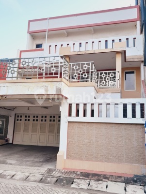 Dijual Rumah Golf Lake Cengkareng Uk 10X20 4.5Lantai Full Renovasi Siap ...