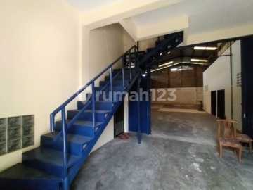 Disewa Xpabrik. N Gudang 100m2 Lb 500 Listrik 5000 Watt. Tersewa Sd ...