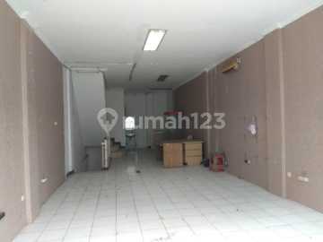 Ruko Gandeng Di Bisma Raya Lokasi Strategis | Rumah123