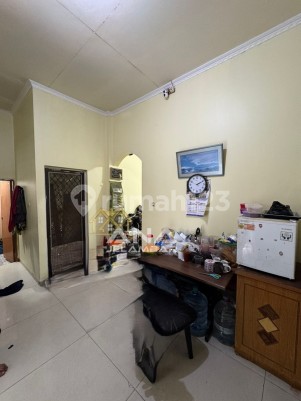 Ana Rumah Uk 7.5X8.5m di Jelambar | Rumah123