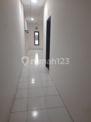 Ana Ruko Uk 4X19m di Jalan Raya Jelambar | Rumah123