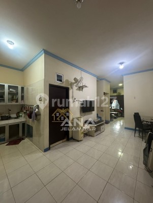 Ana Rumah Ngantong Uk 5.3X15.8m di Jelambar | Rumah123