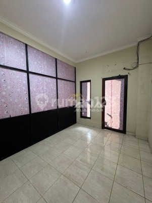 Ana Rumah Uk 8X18m di Jembatan Lima | Rumah123