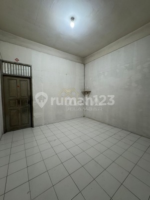 Ana Ruko Pinggir Jalan Uk 4X18m di Jelambar | Rumah123