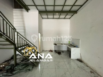 Ana Gudang Uk 5X19m Plong 2Lt di Jelambar | Rumah123