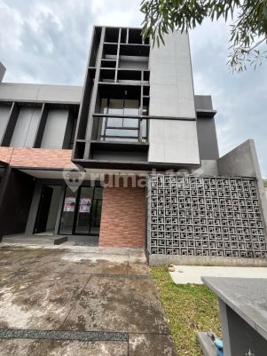 Disewakan Alam Signature Suvarna Sutera Type Neo Fiore | Rumah123