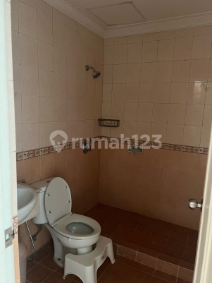 Moi Lyon Garden 2 Kamar Lantai Rendah View The Villas Murah | Rumah123