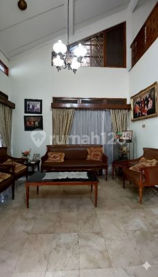Rumah Asri , Harga Bagus , Luas Lebih 200 M2 di Bintaro Jakarta Selatan ...