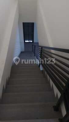 Ruko Mini Building Jalan Raya Kuningan Jakarta Selatan Siap Huni | Rumah123