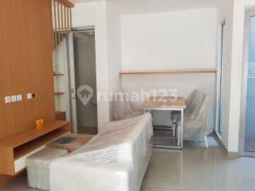 Rumah Baru Siap Huni di Malibu Village Gading Serpong | Rumah123