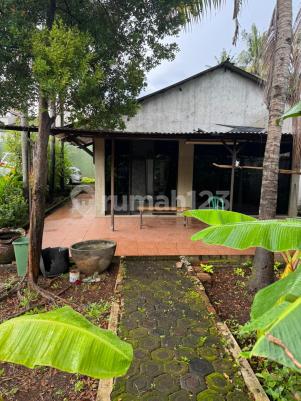 Dijual Cepat! Rumah Lama Hitung Tanah luas 965 m2 di Jatimelati, Bekasi ...