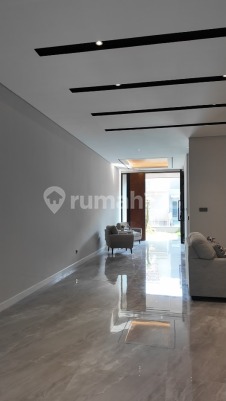 Rumah Citraland Dekat Graha Famili,pakuwon Indah Graha Family | Rumah123