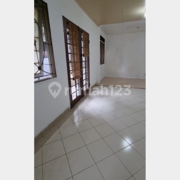 Turun Harga! Pemilik Langsung! Rumah Murah 2Lt 3Br Taman Sakura Sentul ...