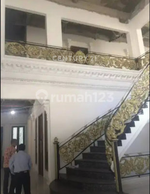 Rumah Mewah di Jantung Kota Jakarta Dkt Cikini Raden Menteng | Rumah123