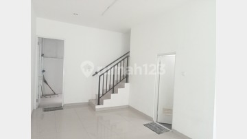 Ruko Bagus 2 Lantai Sudah Renovasi di Kawasan Aryana Karawaci | Rumah123
