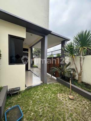 Rumah Semi Villa Jl Maribaya Buka Nagara Kayu Ambon Lembang | Rumah123